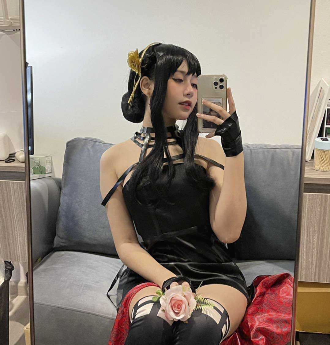 เปิดวาร์ป น้องตะวัน หรือ น้องไข่เน่า สาวสวยดาวดังของวงการ18 ขวัญใจ